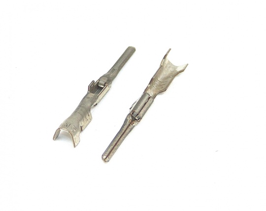 Sumitomo Male Terminal - automotiveconnectors.com