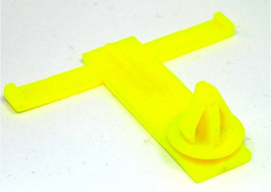 Sumitomo Yellow Mounting Clip - automotiveconnectors.com