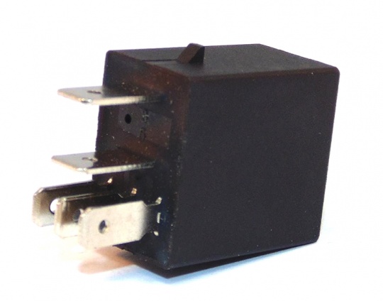 Bosch Micro Changeover Relay SPDT 12V 30A with resistor ...