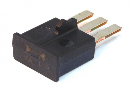 Sumitomo MT 090 3 Pin Black Diode - automotiveconnectors.com