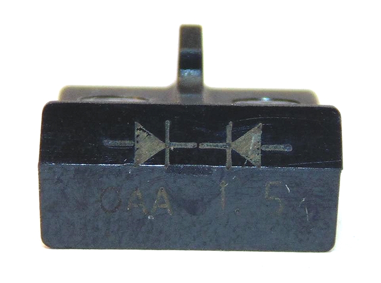 Sumitomo MT 090 3 Pin Black Diode - automotiveconnectors.com