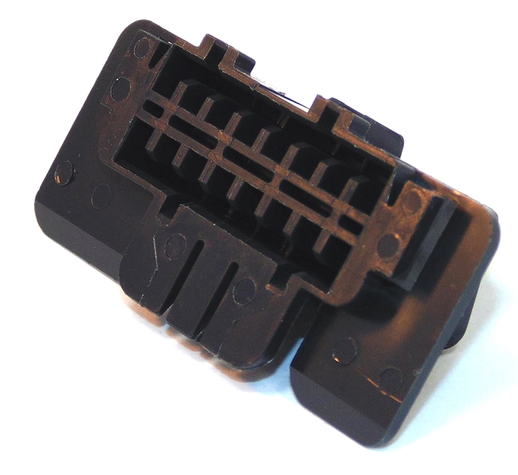 Delphi(Aptiv) 16 Way Metri-Pack 150 Female Black - automotiveconnectors.com