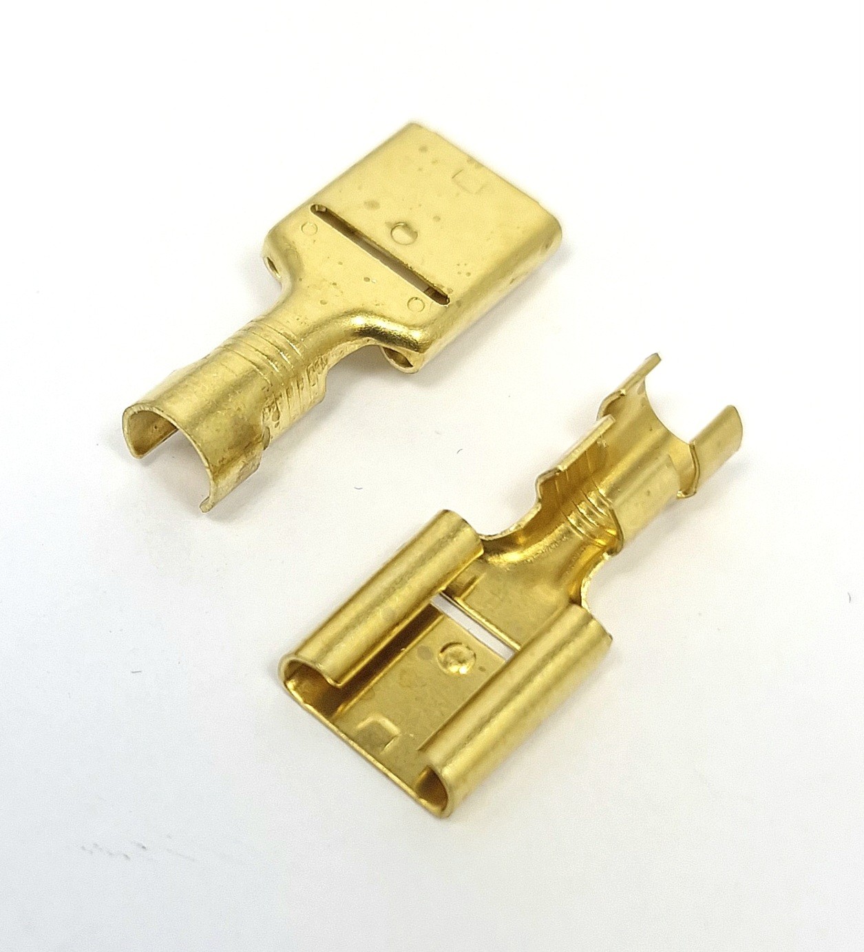 Bosch 9.5mm Female Blade Terminal 4.0-6.0mm² - automotiveconnectors.com