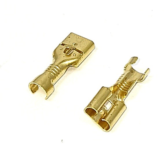 Bosch 6.3mm Female Blade Terminal with Locking Lance 1.5-2.5mm² ...